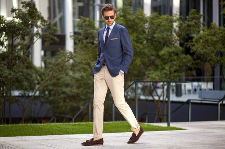 How To Wear Chinos: All You Need To Make Khakis Work